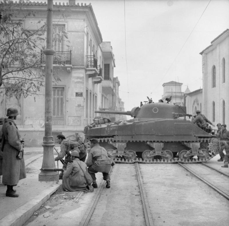 Έρευνα για θησαυρό σε σπηλιά με πολλά μυστικά που κρύβει η γη. Οι ...
